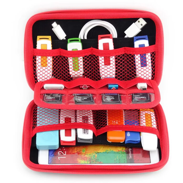 Opbevaringsetui til USB Sticks og Memory Cards. – Bechabelle